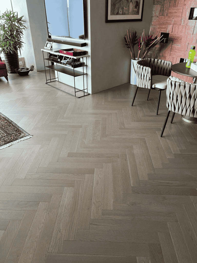 Herringbone Engineered Wood Flooring | Solid & Engineered Herringbone Floor